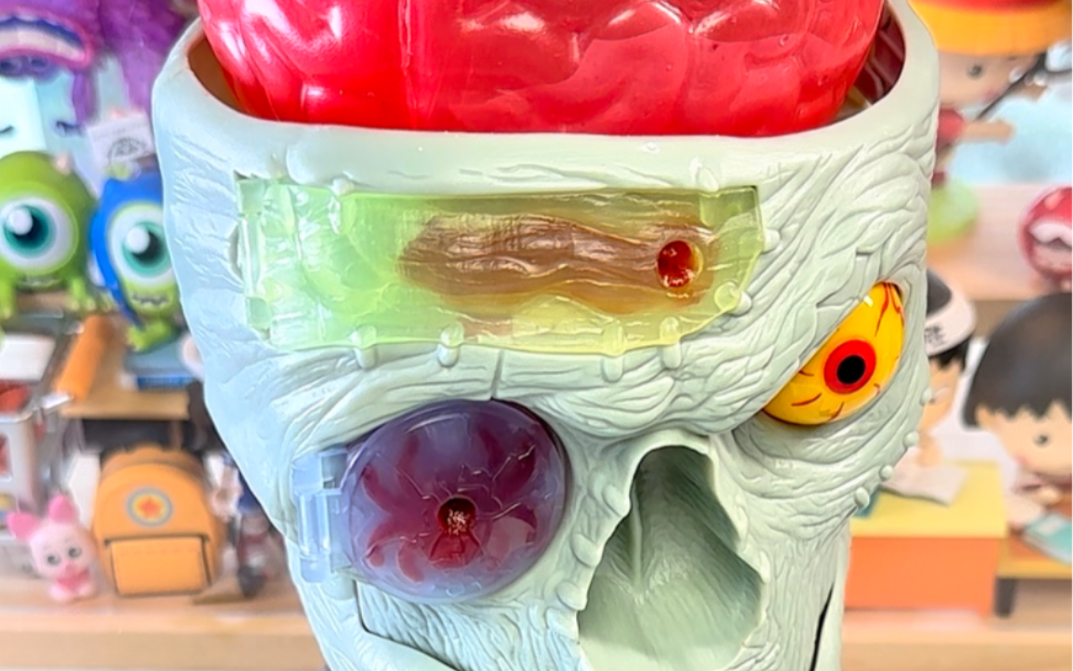 沉浸式体验僵尸实验室,自制脑花是什么感觉