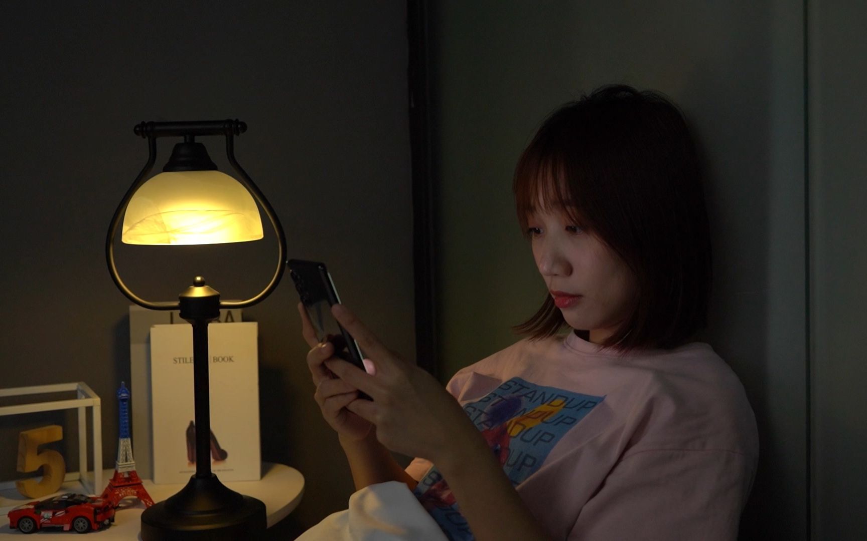 你的眼睛不要了?手机为什么不开暗色模式和护眼模式