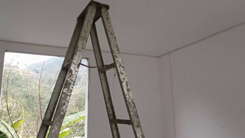 我们家房子装的是明线管,很多人说过时了,现在都是装暗线的吗