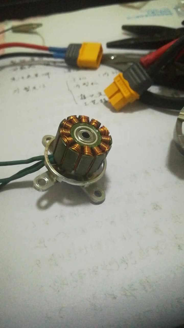 尝试航模无刷电机绕线,结果…