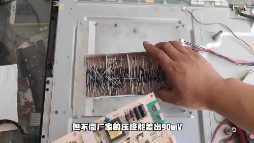 揭秘SB3100二极管:选对参数,效率翻倍不是梦!