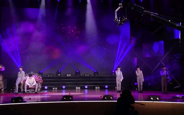 【TF家族】《迷迭香》【朱志鑫&邓佳鑫&余宇涵&苏新皓&陈天润】