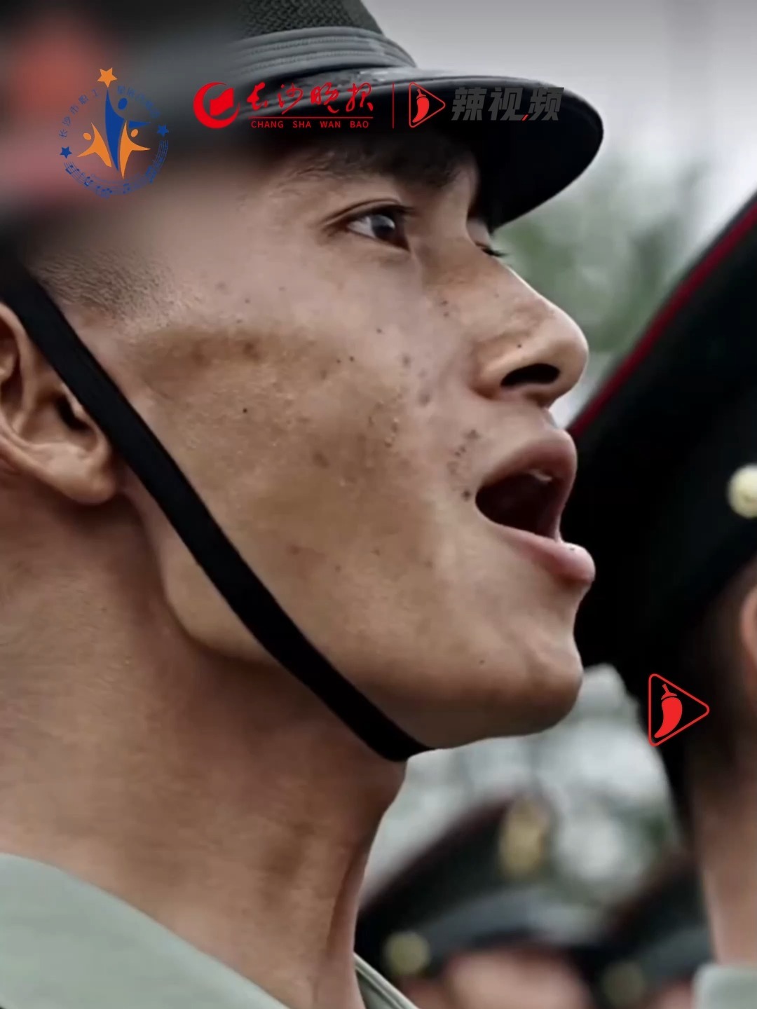 长沙职工星辰合唱团敬献《祖国不会忘记》