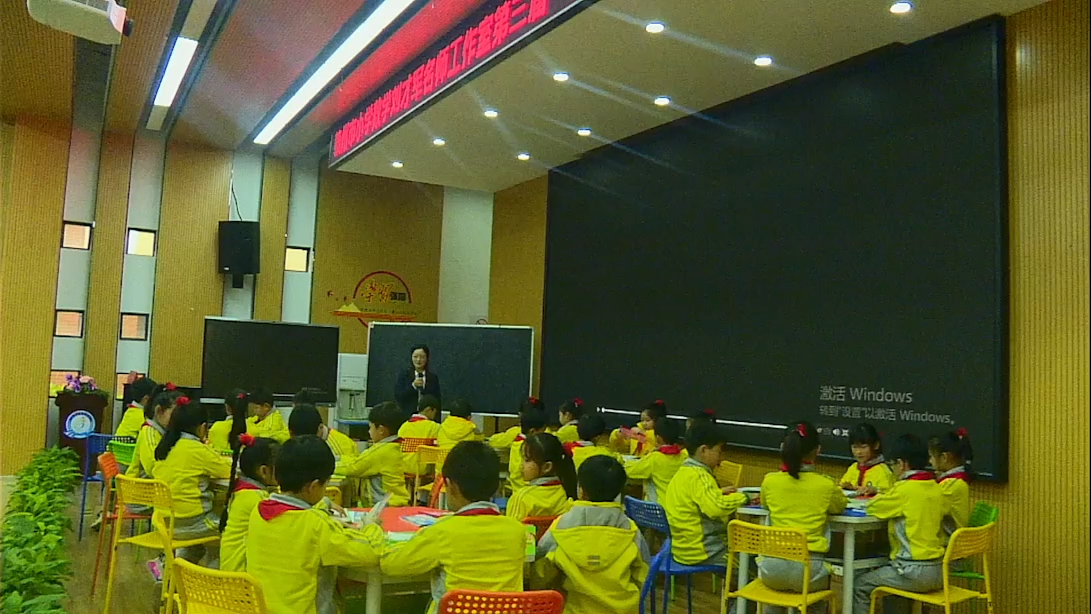 03人教版小学数学三年级下册《笔算除法》教学视频(2023年赣州市...