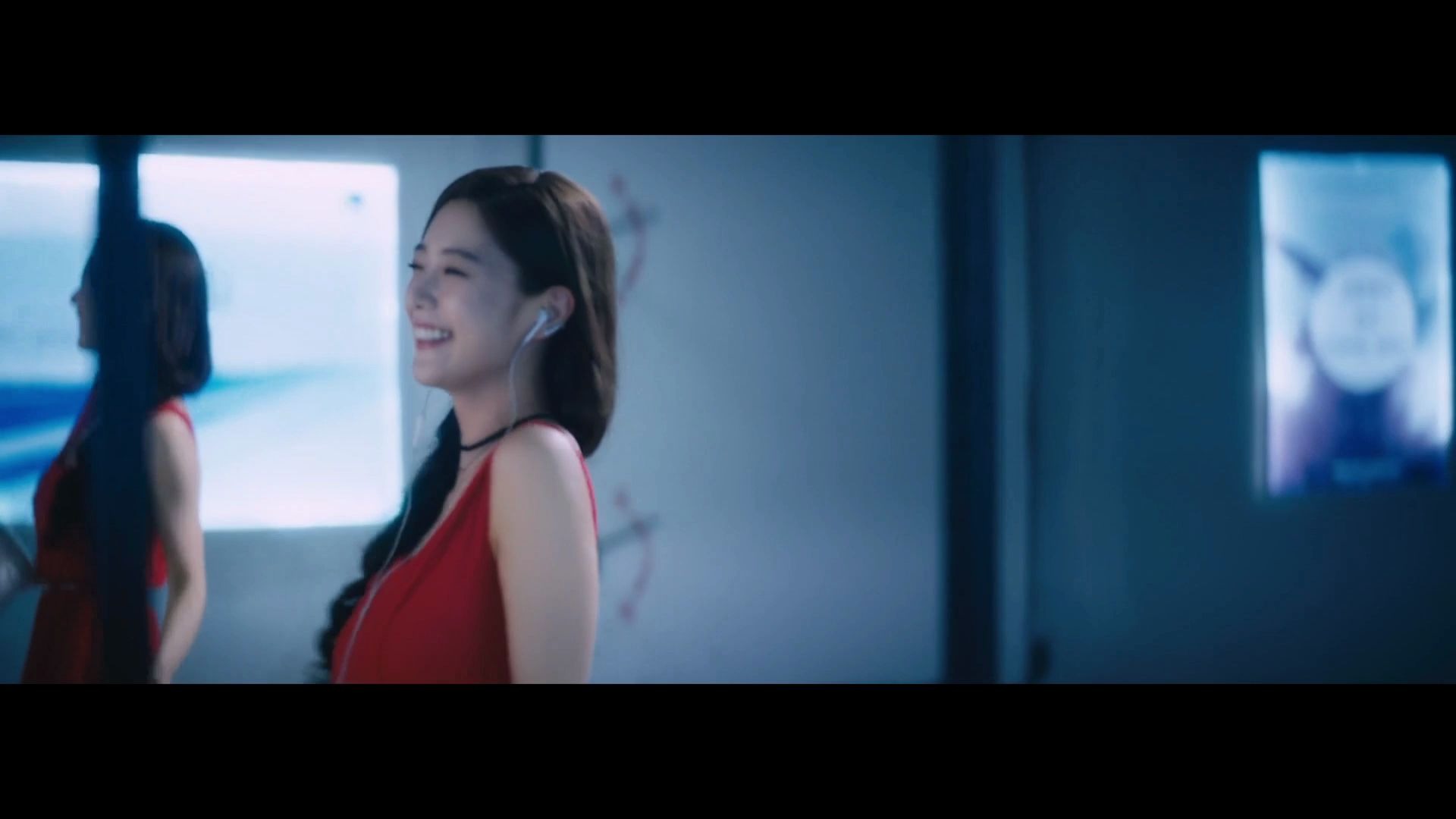 还不知道是单向玻璃,看到这个心跳加速130