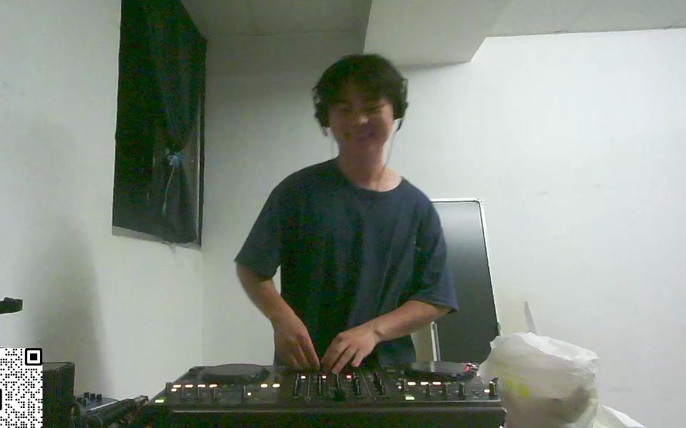 Rabbit Wenger DJ Set Livestream