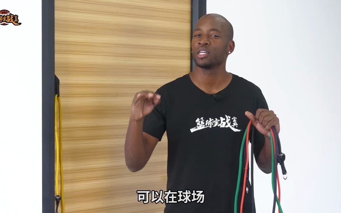 很多人篮球都是自学的吗_篮球初学者每日训练_ 无基础学篮球要多久_...