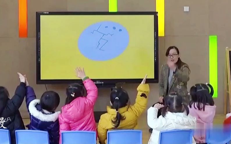 幼儿园优质公开课:小班语言游戏《诞生啦!》#幼儿园公开课#幼儿园#...