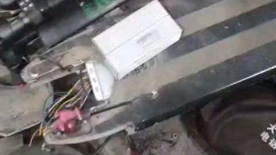 升特瑞马电动滑板车电池维修,拆装真是费劲!