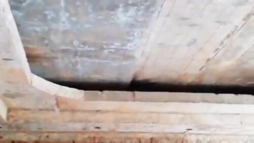 这样支模真的可以吗,工人们说后面就不用吊顶了,长见识了!