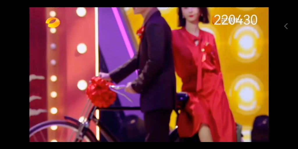 檀健次你好星期六舞台cut 孤独颂歌 檀健次&赵小棠