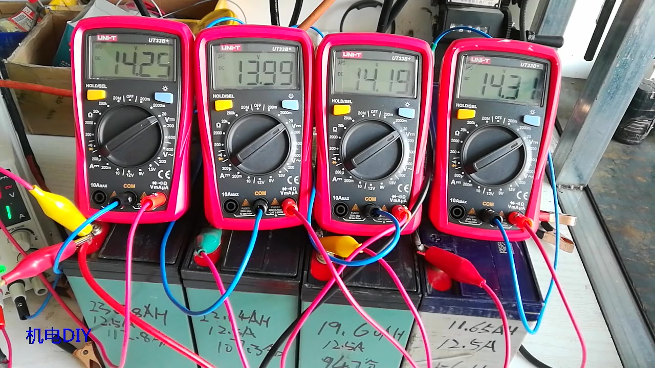 电动车电池容量不同串联充电的电压对比