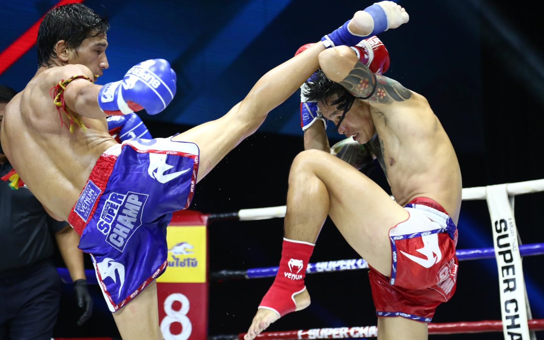 泰拳超级冠军60公斤级泰国选手道普拉苏克vs乌兹别克斯坦选手 努尔...