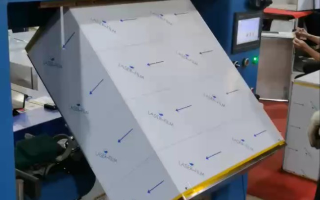 不锈钢电箱焊接机 角位焊接设备