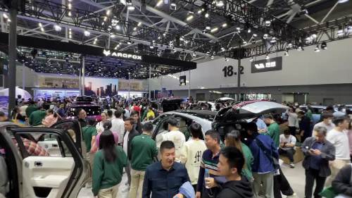到底谁最靠谱?亏电油耗8.9L!理想L9、理想L7、问界M7冬测公布