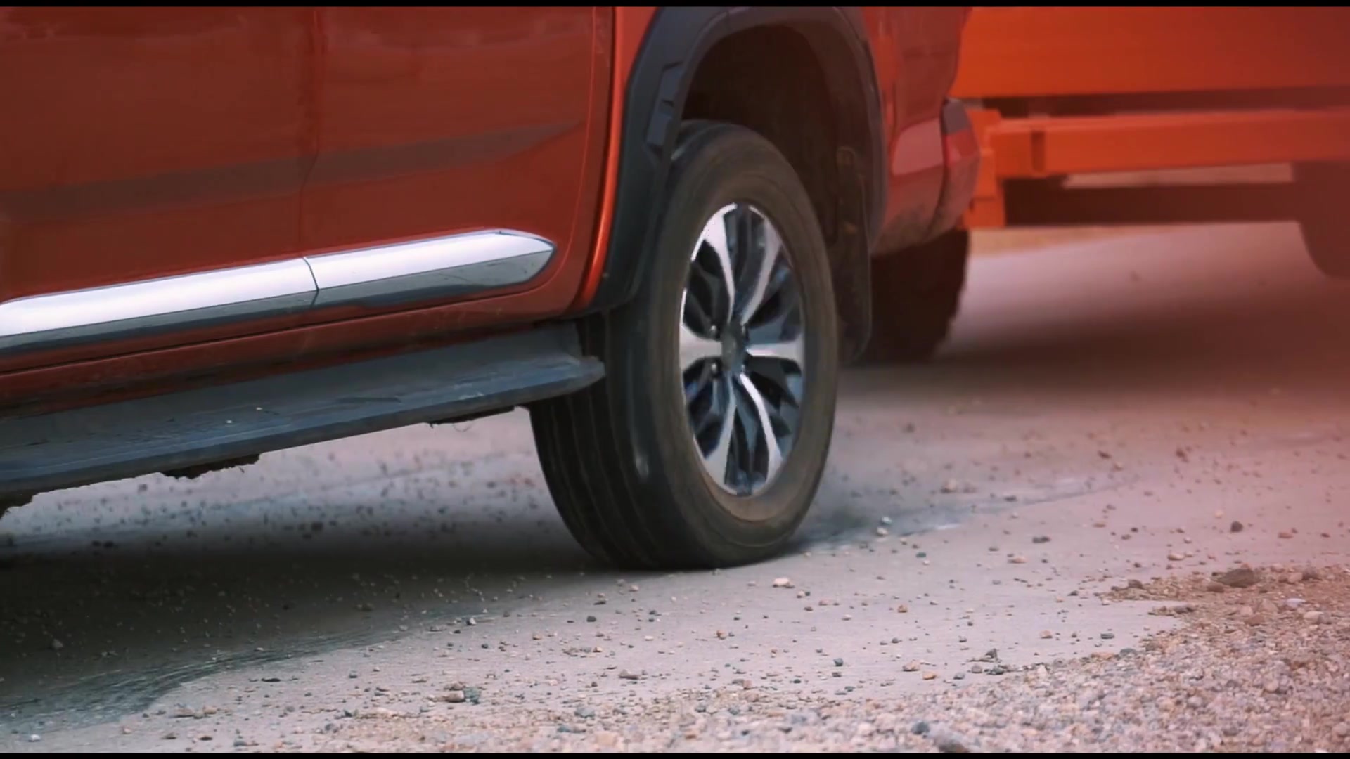 来看看大通皮卡汽车T90的强大实力