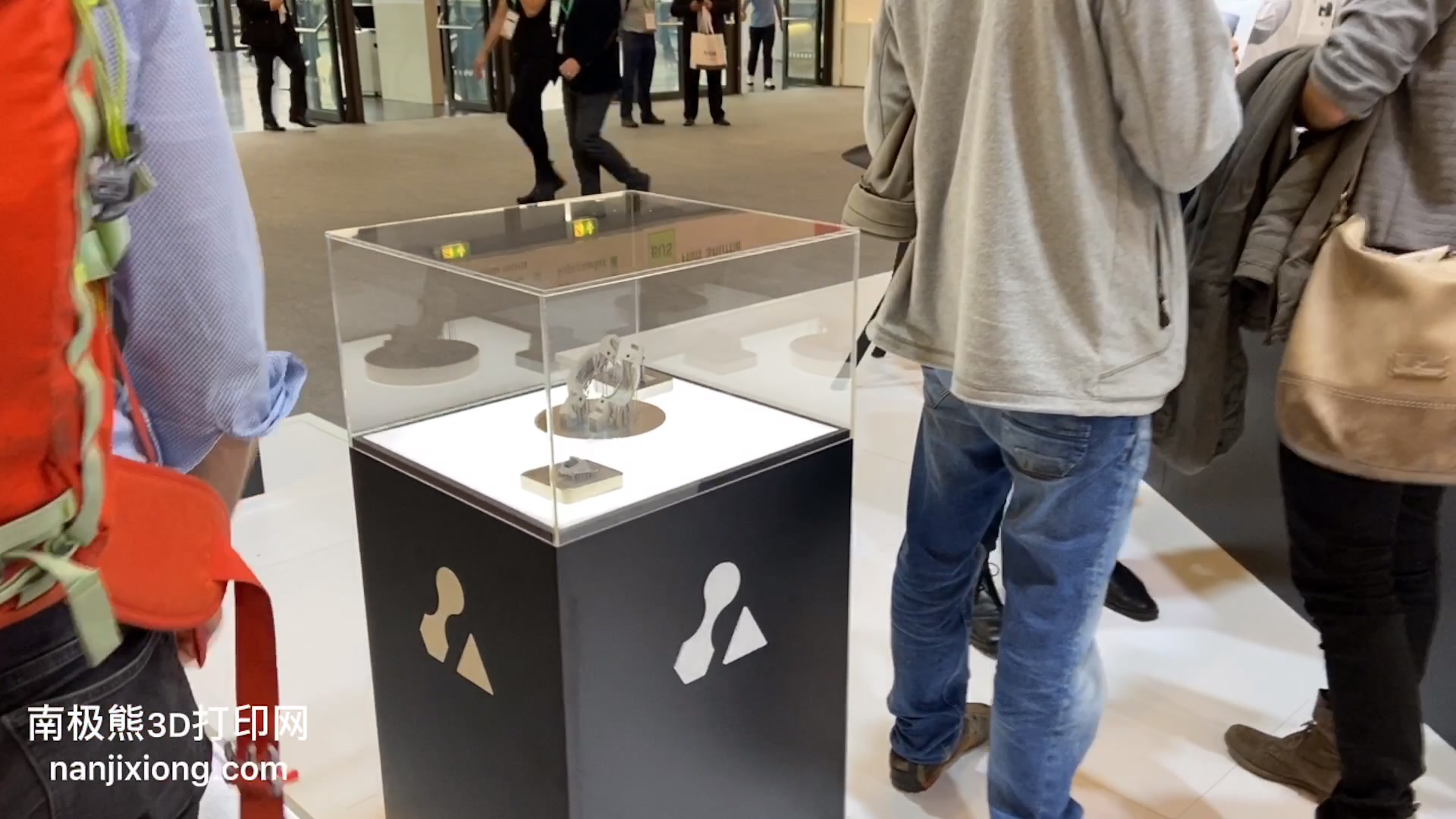 澳大利亚Aurora Labs高速金属3D打印机,MCP多级同步打印技术