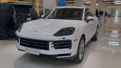 港口直击保时捷卡宴!3.0T现车落地价曝光,豪华SUV触手可及