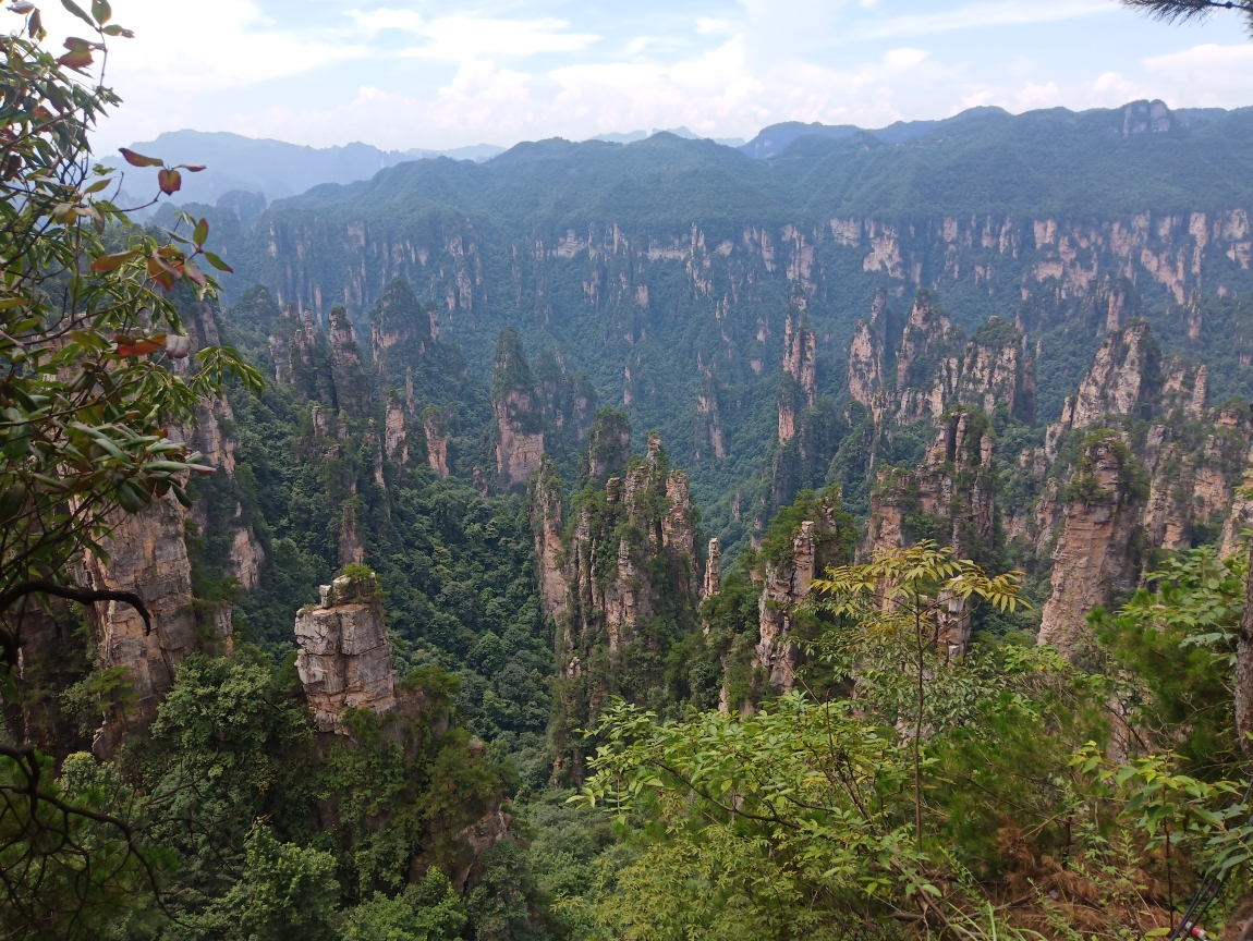 探索张家界:美丽风景、有趣文化!
