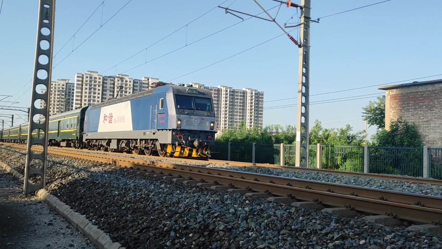 K257次 天津--成都 #火车迷爱好者 #铁路摄影 #火车