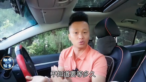 四分钟学会新国标红绿灯,取消红绿灯读秒,简单了还是复杂了?