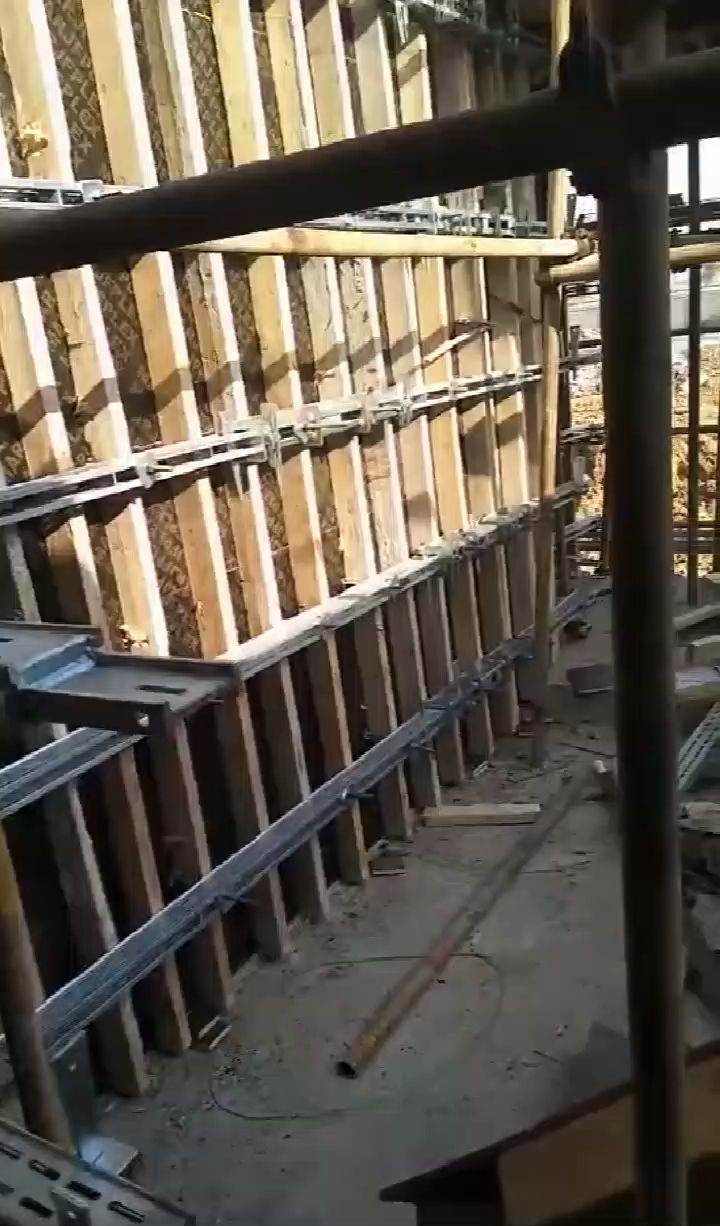 新型剪力墙模板支撑体系