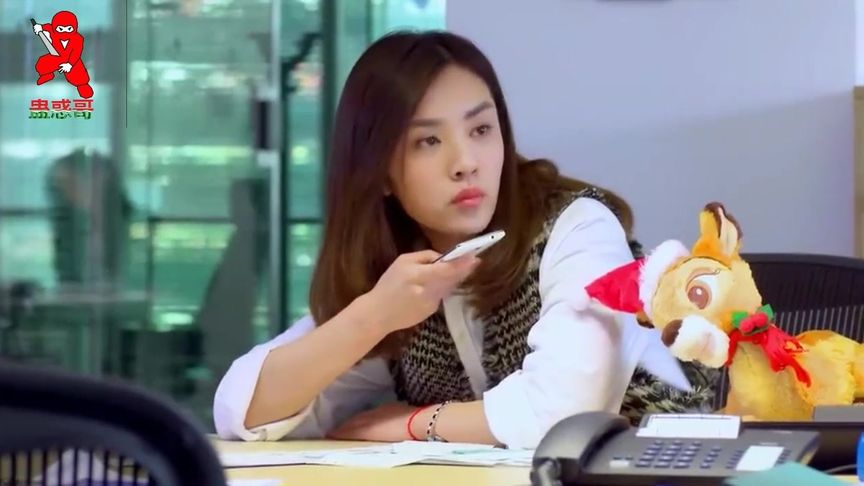 女孩微信吐槽女领导,不料信息误发到了女领导手机上,这表情靓啦