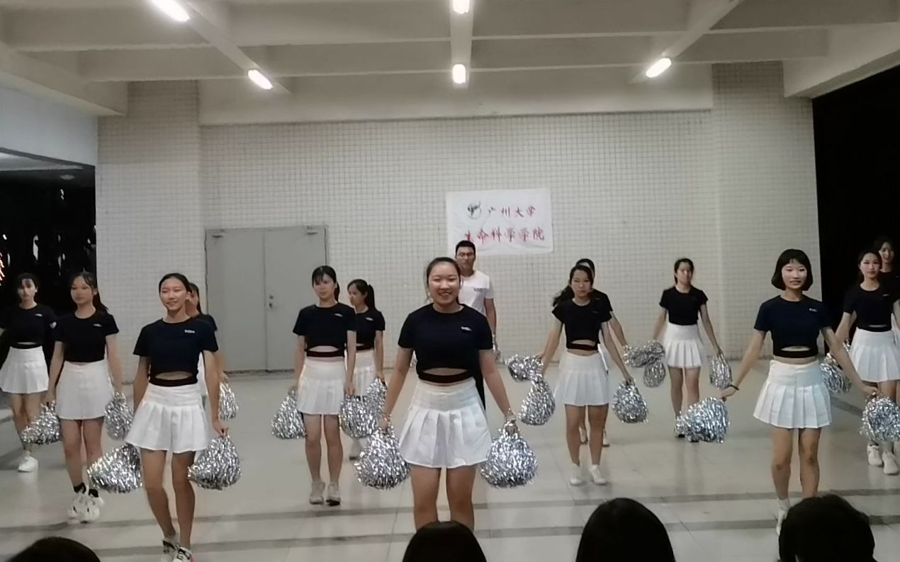 《push push》青春活力动感啦啦操!超级简单!