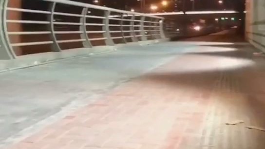 不跟你们聊啦,你们这些有钱人