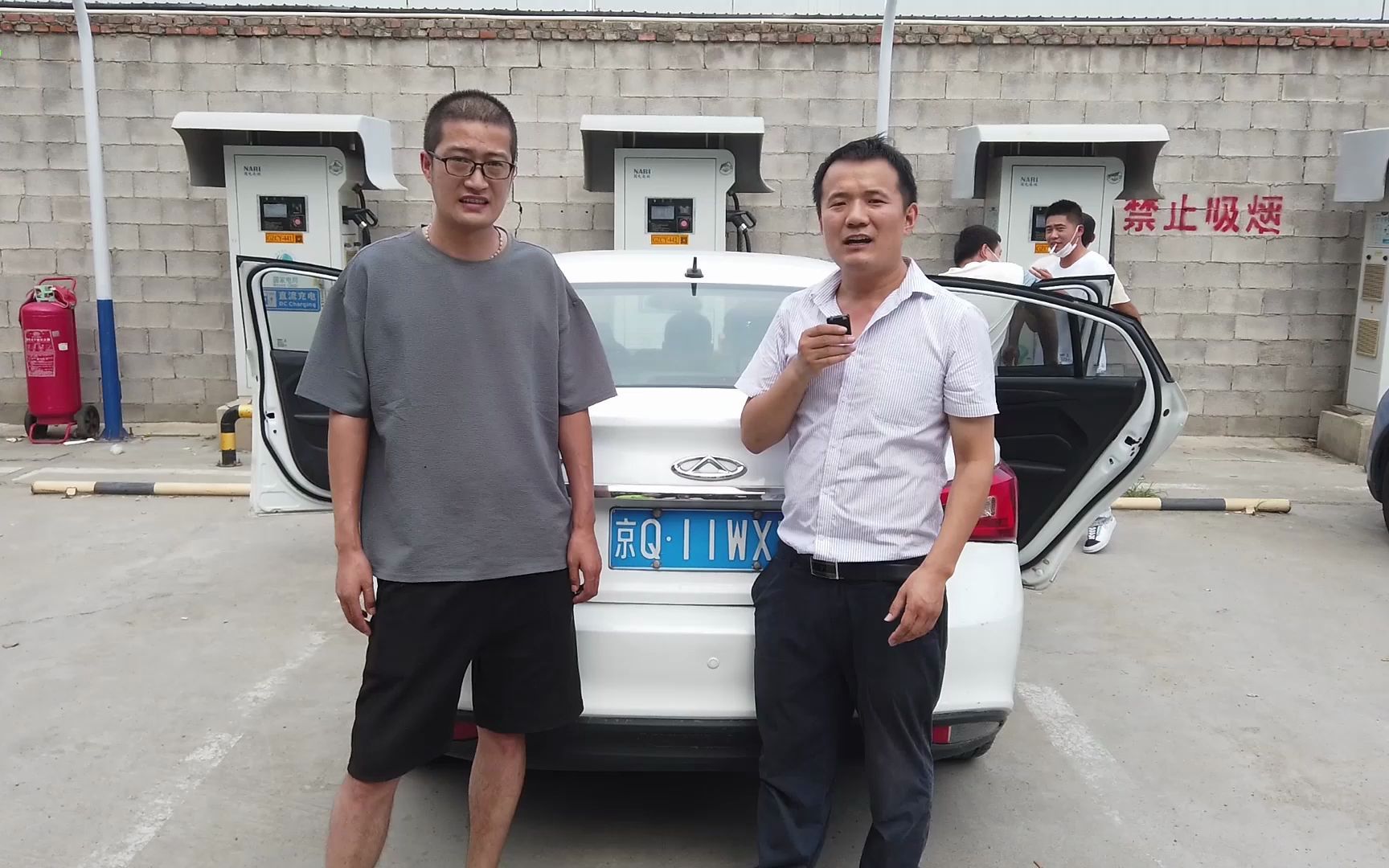 奇瑞新能源快充充电跳枪,充不满电,电池压差过大!—新能源汽车维修