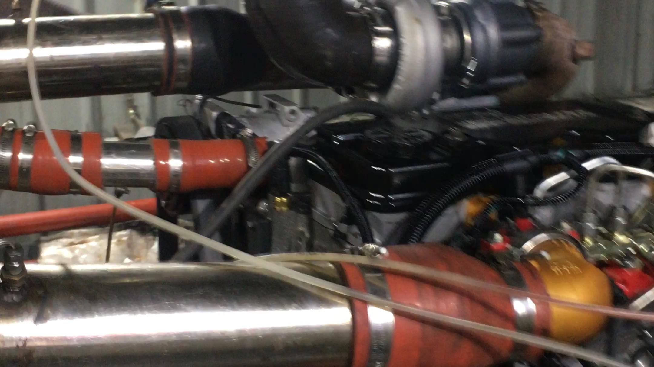 康明斯-ISDe发动机台架试验、