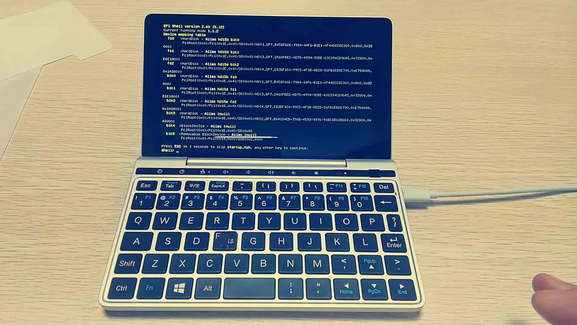 开机出现EFI Shell 界面,如何修改BIOS,使其不再出现
