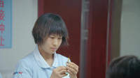 小时光:男友打针,美女却哭了,真心疼了?