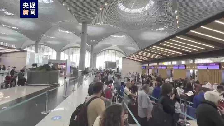 Vlog丨卡塔尔世界杯倒计时50天 足球氛围已拉满