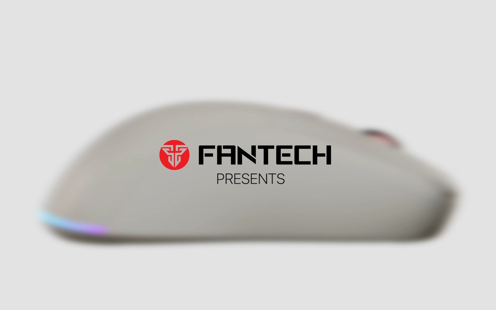 FANTECH梵特科XD3v2无线3370轻量化FPS游戏鼠标