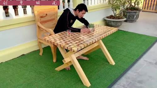 用废弃的边料就能制作出一款精美的实木餐桌真是高在民