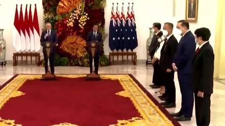 最近,中美两国在旧金山举行了一次重要的会晤,这次会晤的举行对恢复...
