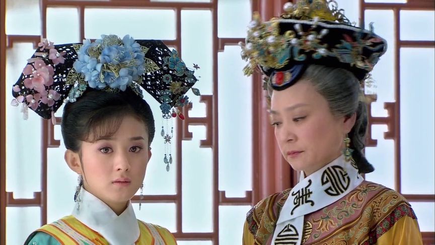 新还珠:紫薇出入本能反应挡刀,老佛爷心里也接受了这个民间格格