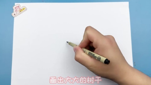 秋天的树怎么画,绘画一棵秋天的树简笔画