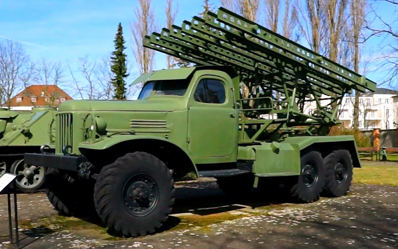 斯大林管风琴 - BM-13-16“喀秋莎"多管火箭炮(ZIL-151底盘/132毫米)(...