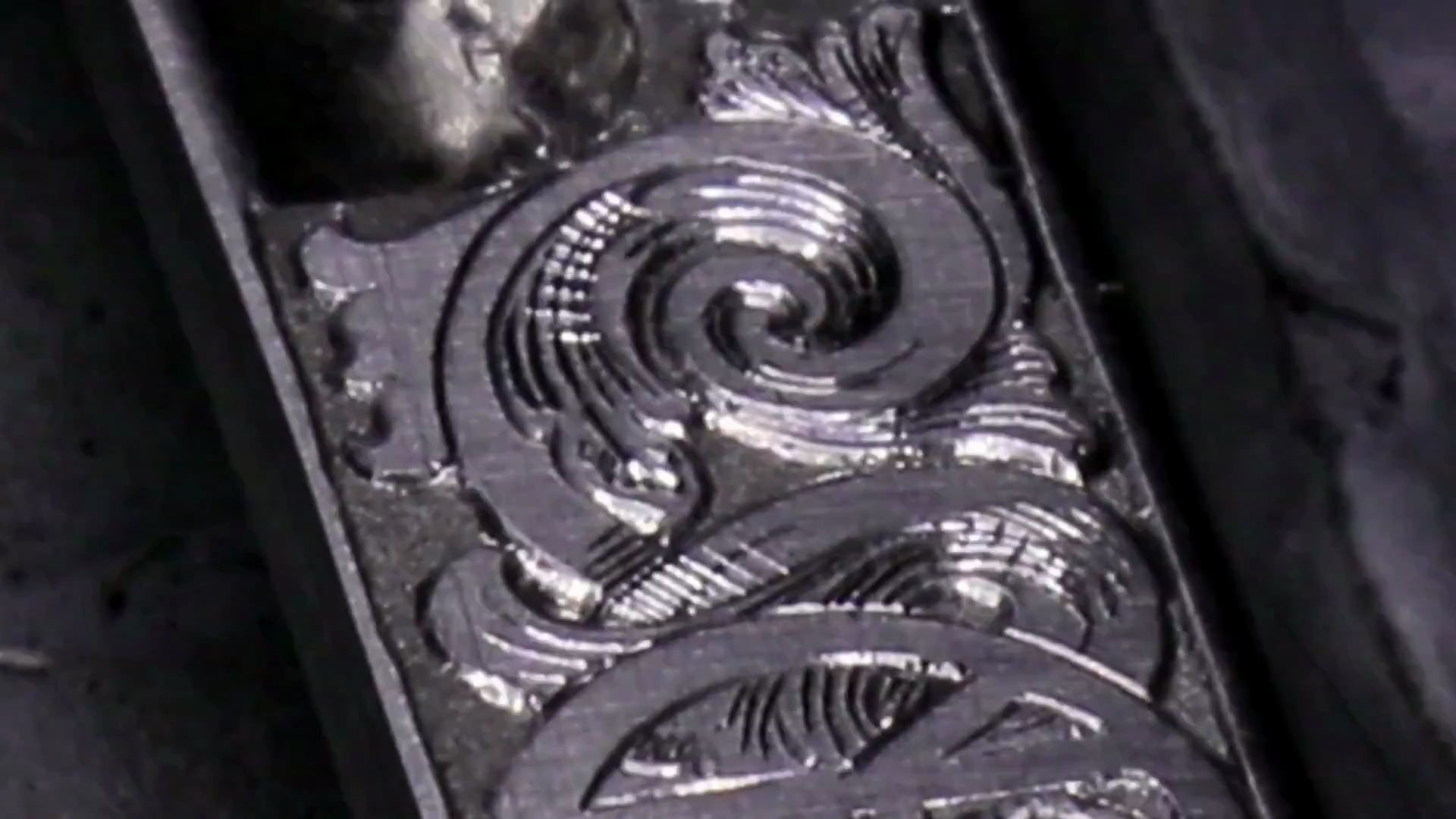 手工雕刻Enzo Mechana手表扣