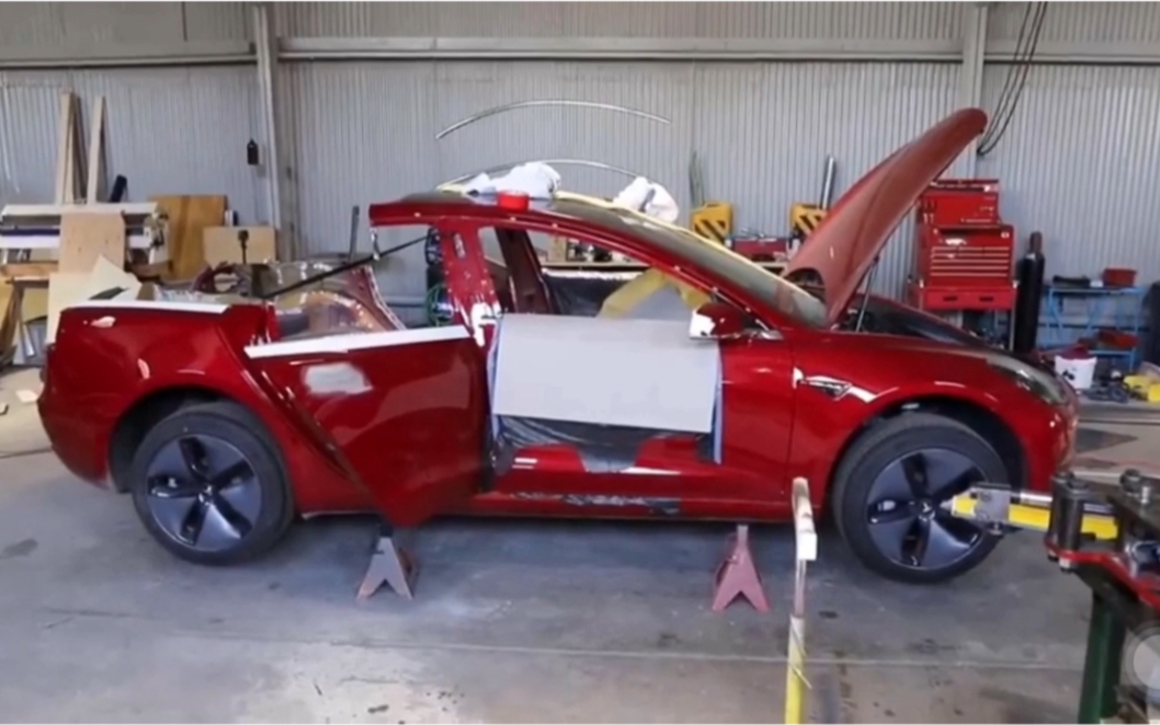 看妹子把特斯拉Model3改造成电动皮卡车Truckla,比Cybertruck更好看