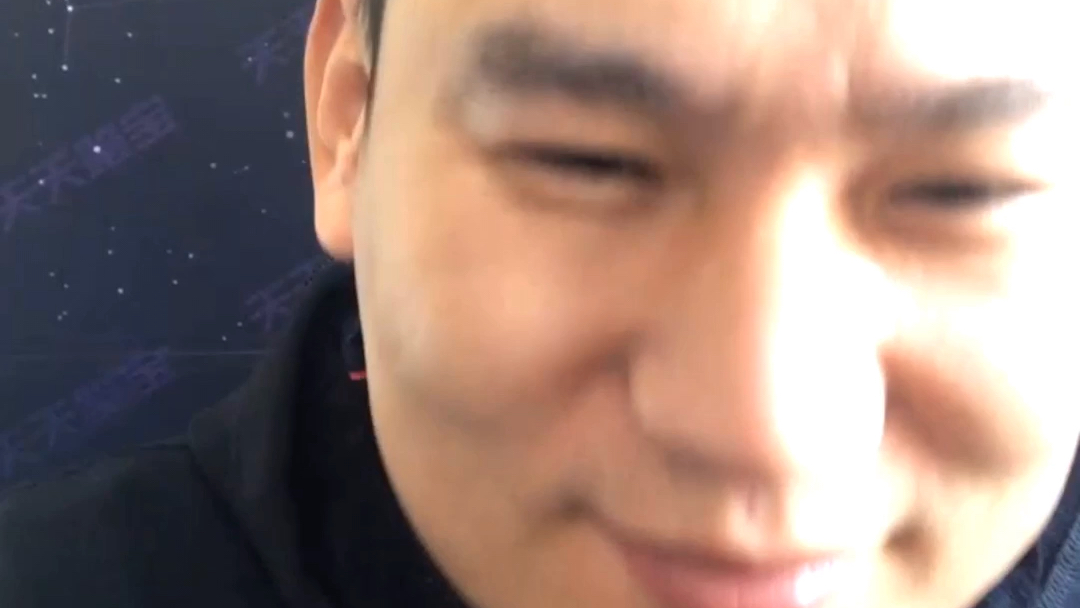 海东集团董事长在线857