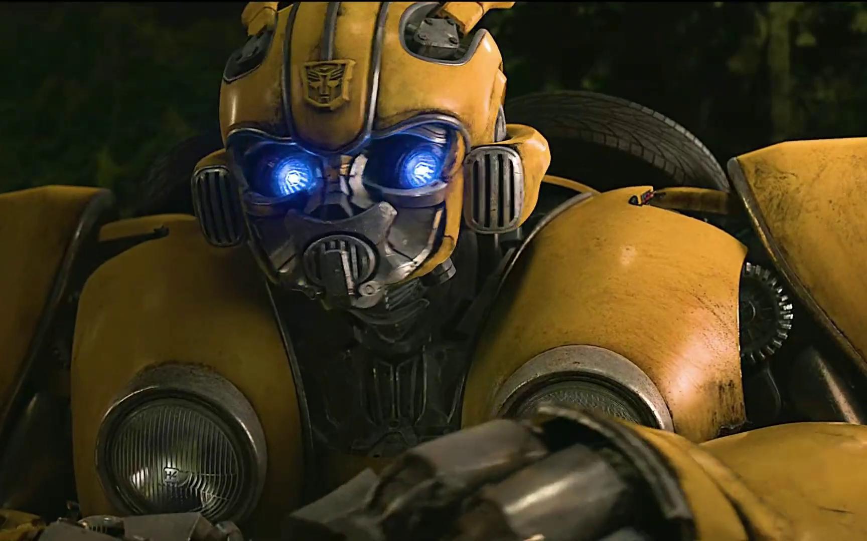 从动画片到电影,大黄蜂咋就成了萌物?