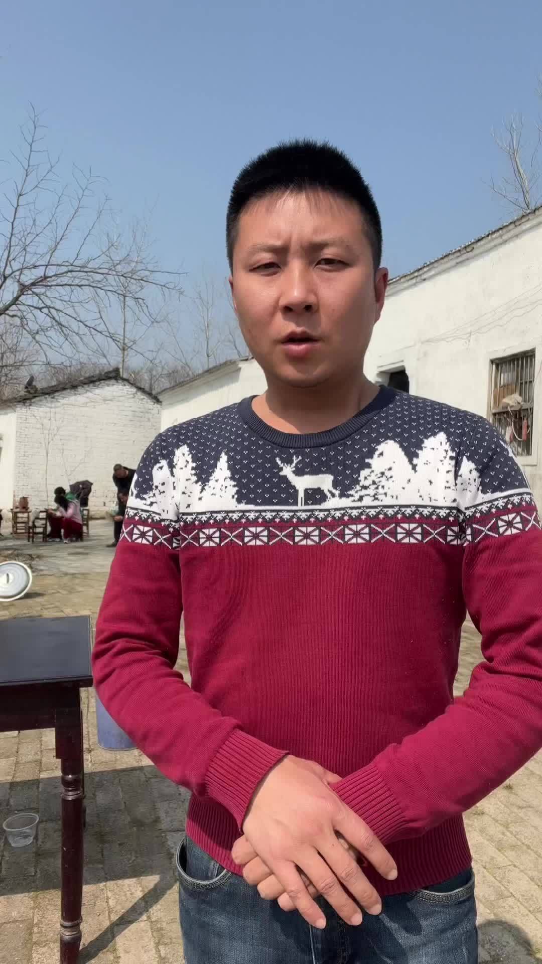 我是湖北人,在老家做农产品电商,我要开实体店.