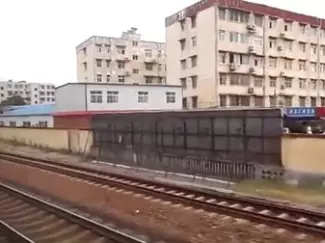 京广铁路大动脉6-火车进许昌站【K1627次列车郑州至南宁】-驻马店游...