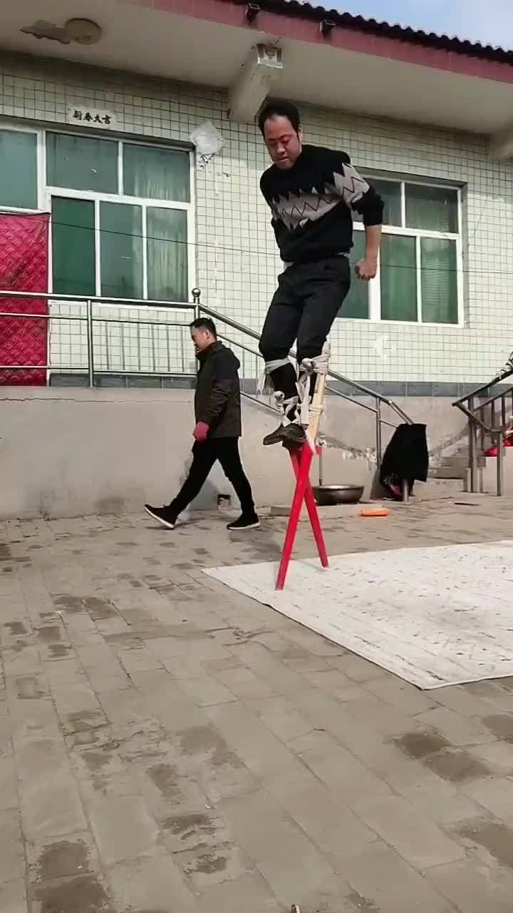 有时候,真希望像电脑一样,累了、就格式化一下。