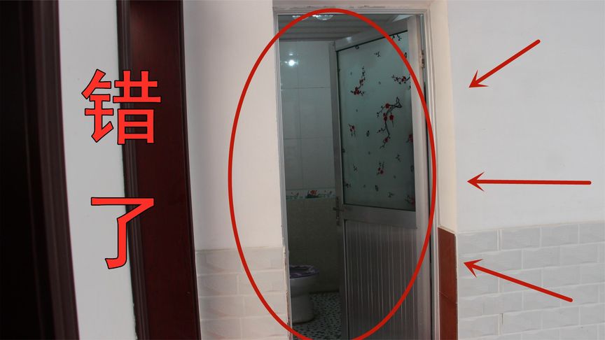 卫生间门到底选用哪种材料好?聪明人都装这种,我家就装错了