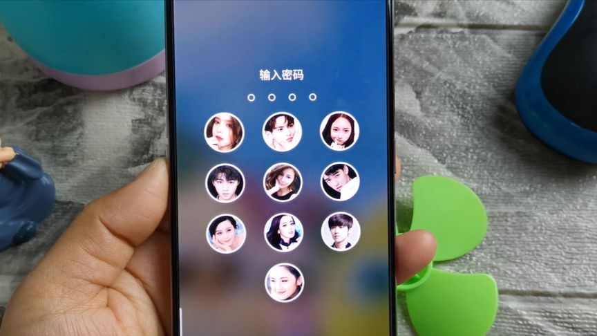 手机的锁屏密码看腻了,教你设置照片密码锁,点击图片就能解锁