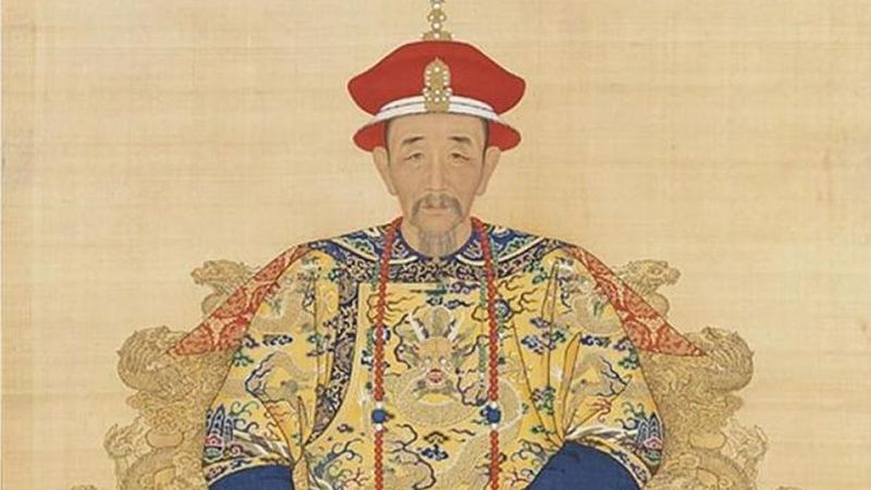 秦皇嬴政一生中的三件大事：两件造福百姓，一件却生灵涂炭